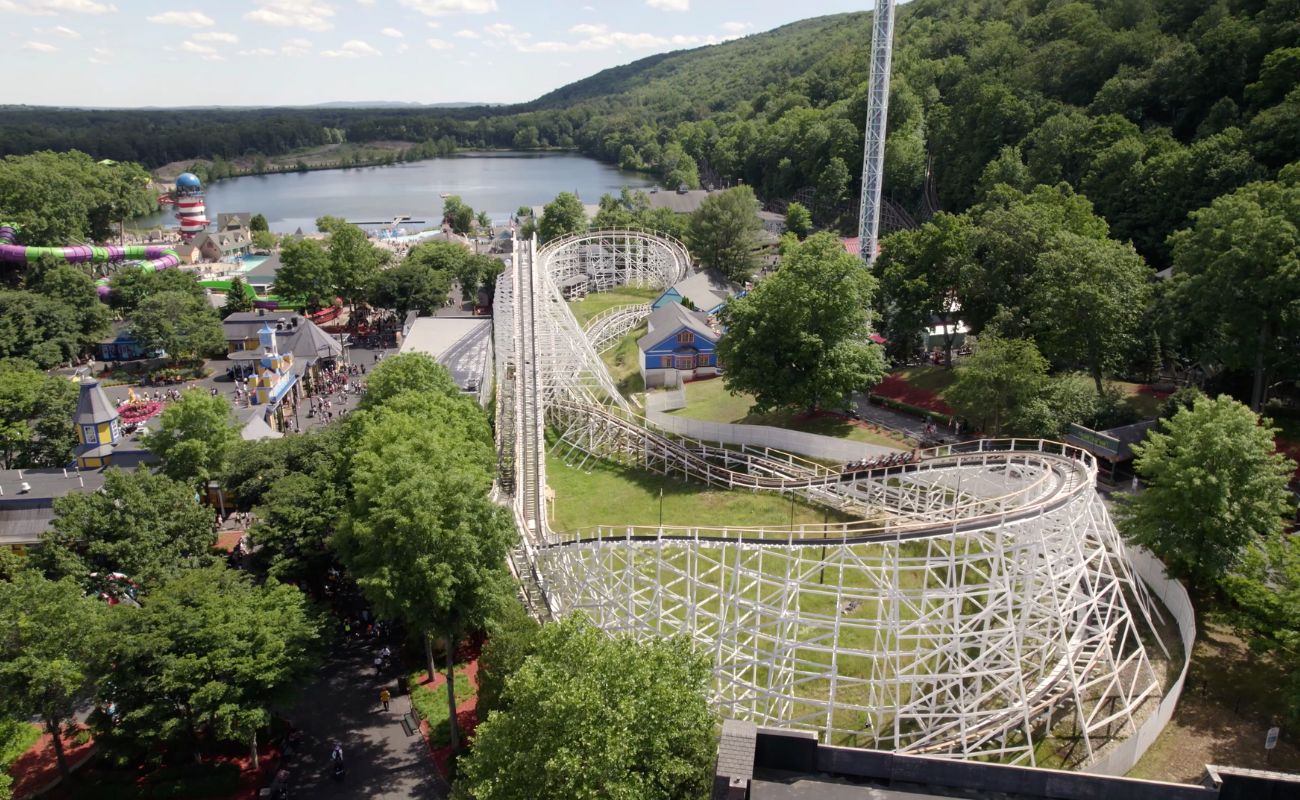 Best Water & Amusement Park for Families | Lake Compounce